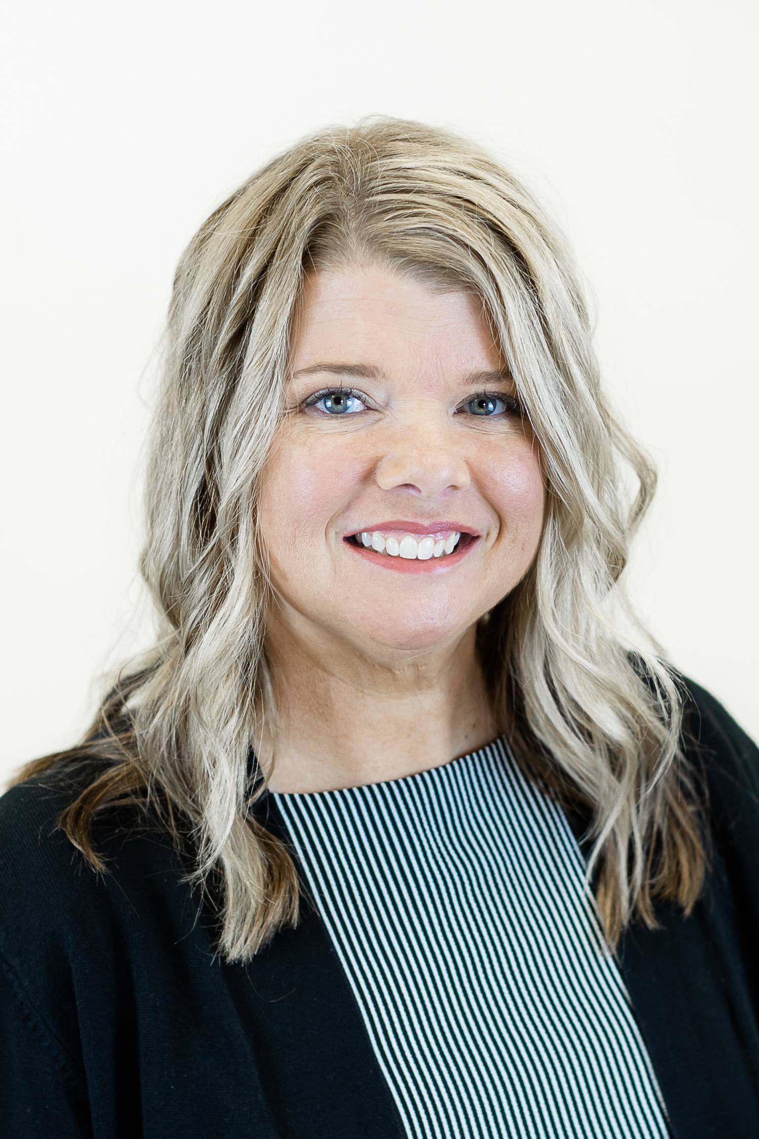 Laura Watson's Instagram, Twitter & Facebook on IDCrawl